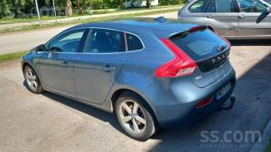 Volvo V40 2013 Bauska, ar dzinēja tilpumu 1.60 L un nobraukumu 331 tūkst. km par 6000 €, foto 6 vietnē AUTOMOTO.COM.LV