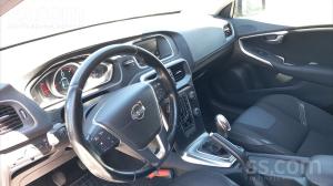 Volvo V40 2013 Bauska, ar dzinēja tilpumu 1.60 L un nobraukumu 331 tūkst. km par 6000 €, foto 10 vietnē AUTOMOTO.COM.LV