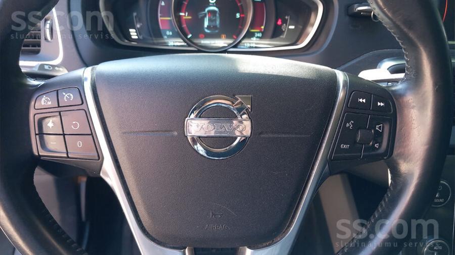 Volvo V40 2013 Bauska, ar dzinēja tilpumu 1.60 L un nobraukumu 331 tūkst. km par 6000 €, foto 14 vietnē AUTOMOTO.COM.LV