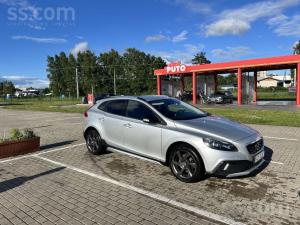 Вольво В40 2013 в Рига, объемом двигателя 1.60 л и пробегом 260 тыс. км за 7000 €, фото 3 на AUTOMOTO.COM.LV