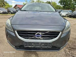 Volvo V40 2013 in Pasvalys, with an engine capacity of 1.56 L and mileage of 219 thousand km for 3750 €, photo  on AUTOMOTO.COM.LV