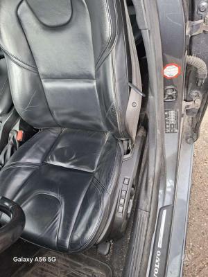 Volvo V40 2013 in Pasvalys, with an engine capacity of 1.56 L and mileage of 219 thousand km for 3750 €, photo 18 on AUTOMOTO.COM.LV