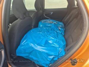 Вольво В40 2013 в Пярну, объемом двигателя 1.60 л и пробегом 352 тыс. км за 5999 €, фото 14 на AUTOMOTO.COM.LV