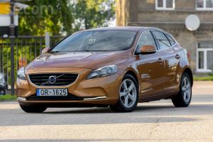 Volvo V40 2013 Jelgava, ar dzinēja tilpumu 1.60 L un nobraukumu 233 tūkst. km par 6190 €, foto  vietnē AUTOMOTO.COM.LV