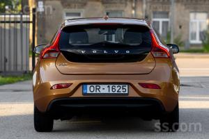 Volvo V40 2013 Jelgava, ar dzinēja tilpumu 1.60 L un nobraukumu 233 tūkst. km par 6190 €, foto 6 vietnē AUTOMOTO.COM.LV