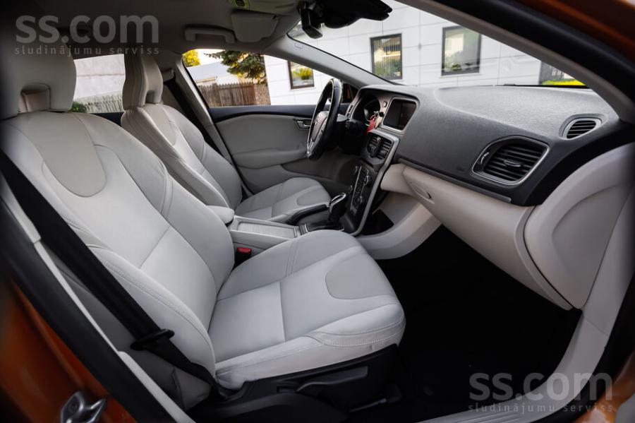 Volvo V40 2013 Jelgava, ar dzinēja tilpumu 1.60 L un nobraukumu 233 tūkst. km par 6190 €, foto 8 vietnē AUTOMOTO.COM.LV