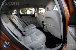 Volvo V40 2013 Jelgava, ar dzinēja tilpumu 1.60 L un nobraukumu 233 tūkst. km par 6190 €, foto 9 vietnē AUTOMOTO.COM.LV