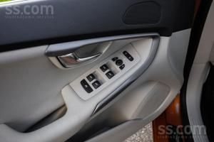 Volvo V40 2013 Jelgava, ar dzinēja tilpumu 1.60 L un nobraukumu 233 tūkst. km par 6190 €, foto 15 vietnē AUTOMOTO.COM.LV