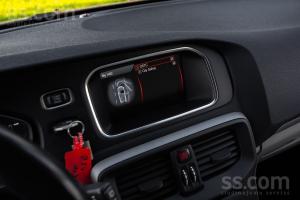 Volvo V40 2013 Jelgava, ar dzinēja tilpumu 1.60 L un nobraukumu 233 tūkst. km par 6190 €, foto 20 vietnē AUTOMOTO.COM.LV