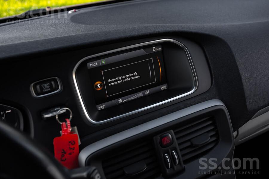 Volvo V40 2013 Jelgava, ar dzinēja tilpumu 1.60 L un nobraukumu 233 tūkst. km par 6190 €, foto 23 vietnē AUTOMOTO.COM.LV
