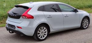 Volvo V40 2013 in Raseiniai, with an engine capacity of 2.00 L and mileage of 255 thousand km for 8750 €, photo 11 on AUTOMOTO.COM.LV