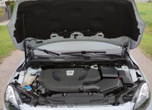 Volvo V40 2013 in Raseiniai, with an engine capacity of 2.00 L and mileage of 255 thousand km for 8750 €, photo 21 on AUTOMOTO.COM.LV
