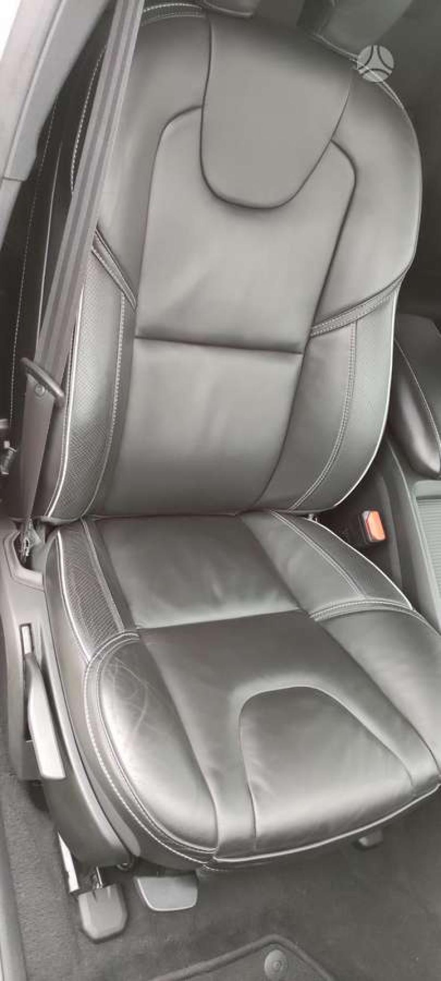 Volvo V40 2013 in Raseiniai, with an engine capacity of 2.00 L and mileage of 255 thousand km for 8750 €, photo 25 on AUTOMOTO.COM.LV