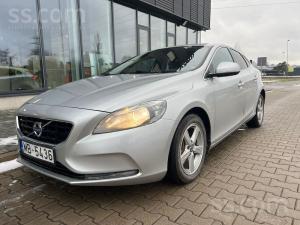 Volvo V40 2014 Rīga, ar dzinēja tilpumu 2.00 L un nobraukumu 0 tūkst. km par 5990 €, foto 5 vietnē AUTOMOTO.COM.LV