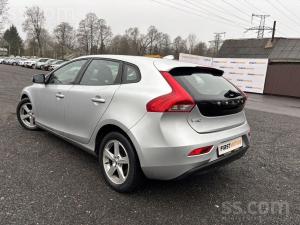 Volvo V40 2014 in Riga, with an engine capacity of 1.60 L and mileage of 120 thousand km for 6980 €, photo 2 on AUTOMOTO.COM.LV