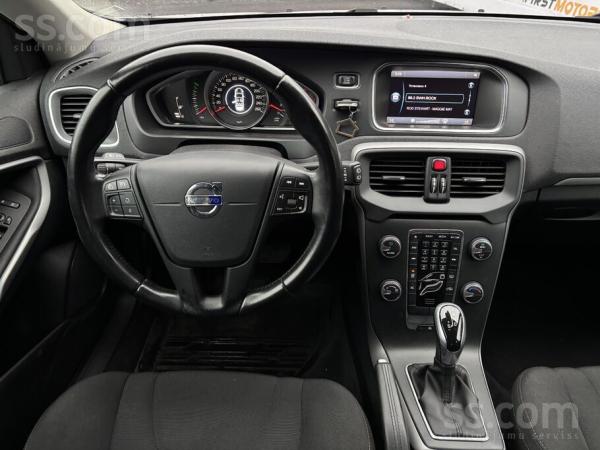 Volvo V40 2014 in Riga, with an engine capacity of 1.60 L and mileage of 120 thousand km for 6980 €, photo 7 on AUTOMOTO.COM.LV