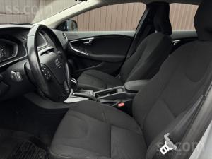 Volvo V40 2014 in Riga, with an engine capacity of 1.60 L and mileage of 120 thousand km for 6980 €, photo 8 on AUTOMOTO.COM.LV