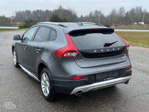 Volvo V40 2014 in Siauliai, with an engine capacity of 2.00 L and mileage of 196 thousand km for 7500 €, photo 5 on AUTOMOTO.COM.LV