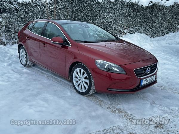 Volvo V40 2014 in Paide, with an engine capacity of 1.60 L and mileage of 283 thousand km for 7990 €, photo 4 on AUTOMOTO.COM.LV