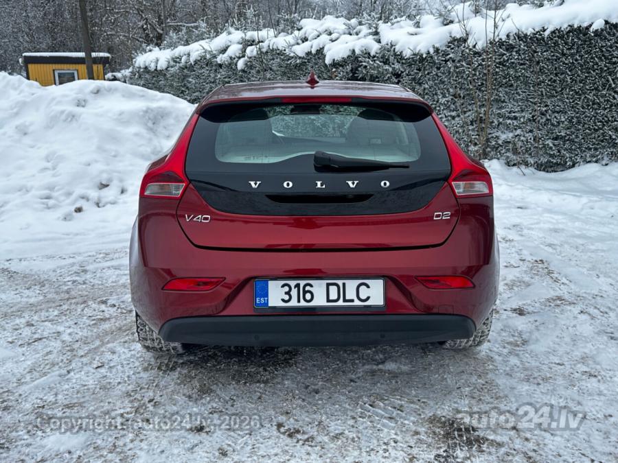 Volvo V40 2014 in Paide, with an engine capacity of 1.60 L and mileage of 283 thousand km for 7990 €, photo 7 on AUTOMOTO.COM.LV