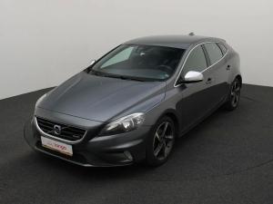 Volvo V40 2014 Viļņa, ar dzinēja tilpumu 1.60 L un nobraukumu 254 tūkst. km par 6899 €, foto  vietnē AUTOMOTO.COM.LV