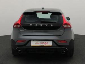 Volvo V40 2014 in Vilnius, with an engine capacity of 1.60 L and mileage of 254 thousand km for 6899 €, photo 6 on AUTOMOTO.COM.LV