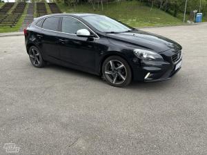 Volvo V40 2014 Tauragė, ar dzinēja tilpumu 2.00 L un nobraukumu 330 tūkst. km par 7699 €, foto  vietnē AUTOMOTO.COM.LV