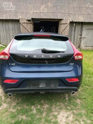 Volvo V40 2014 in Panevezys, with an engine capacity of 2.00 L and mileage of 313 thousand km for 5750 €, photo 5 on AUTOMOTO.COM.LV
