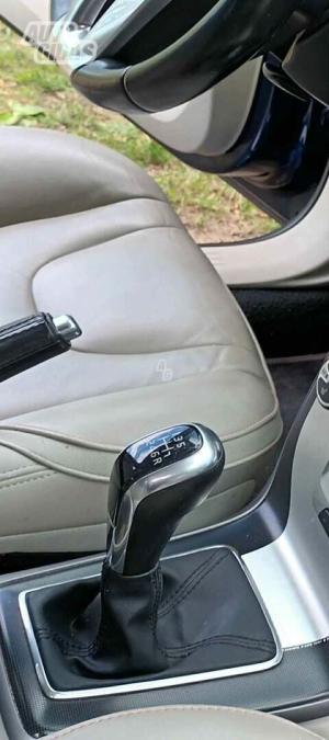 Volvo V40 2014 in Panevezys, with an engine capacity of 2.00 L and mileage of 313 thousand km for 5750 €, photo 10 on AUTOMOTO.COM.LV