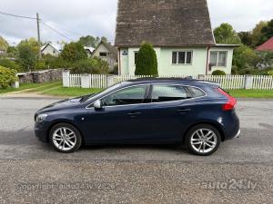 Volvo V40 2014 Tallina, ar dzinēja tilpumu 2.00 L un nobraukumu 259 tūkst. km par 6490 €, foto 14 vietnē AUTOMOTO.COM.LV