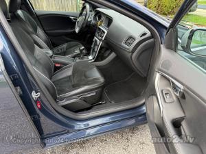 Volvo V40 2014 Tallina, ar dzinēja tilpumu 2.00 L un nobraukumu 259 tūkst. km par 6490 €, foto 15 vietnē AUTOMOTO.COM.LV