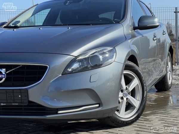 Volvo V40 2015 Tauragė, ar dzinēja tilpumu 2.00 L un nobraukumu 215 tūkst. km par 5700 €, foto 3 vietnē AUTOMOTO.COM.LV