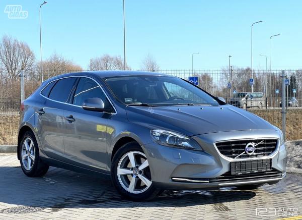 Volvo V40 2015 Tauragė, ar dzinēja tilpumu 2.00 L un nobraukumu 215 tūkst. km par 5700 €, foto 5 vietnē AUTOMOTO.COM.LV