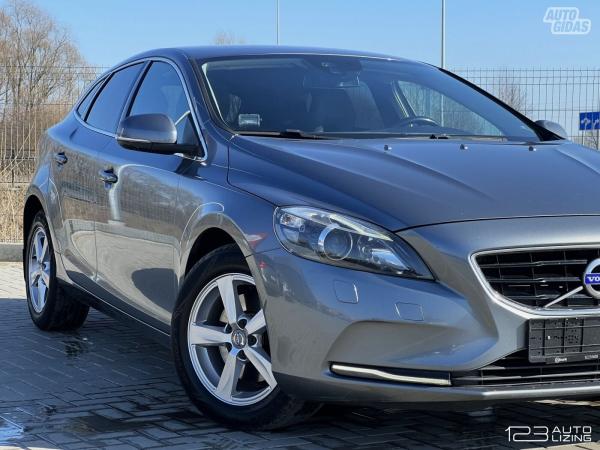Volvo V40 2015 Tauragė, ar dzinēja tilpumu 2.00 L un nobraukumu 215 tūkst. km par 5700 €, foto 6 vietnē AUTOMOTO.COM.LV