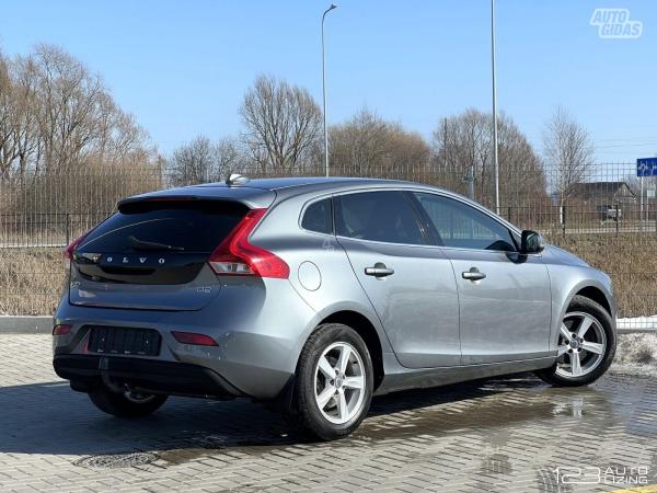 Volvo V40 2015 Tauragė, ar dzinēja tilpumu 2.00 L un nobraukumu 215 tūkst. km par 5700 €, foto 9 vietnē AUTOMOTO.COM.LV