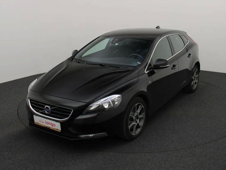 Volvo V40 2015 Viļņa, ar dzinēja tilpumu 2.00 L un nobraukumu 159 tūkst. km par 10199 €, foto 1 vietnē AUTOMOTO.COM.LV
