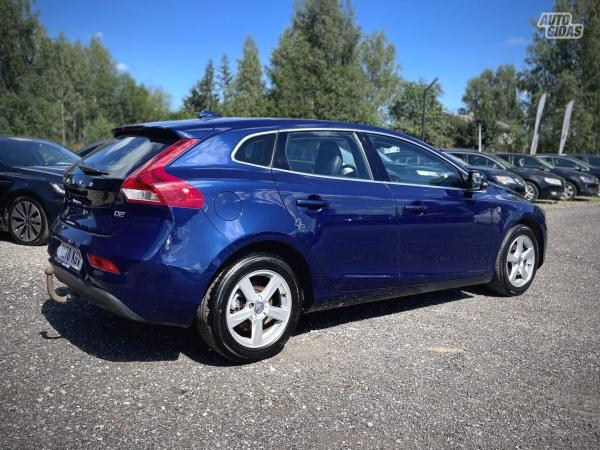 Volvo V40 2015 Viļņa, ar dzinēja tilpumu 2.00 L un nobraukumu 252 tūkst. km par 10499 €, foto 6 vietnē AUTOMOTO.COM.LV