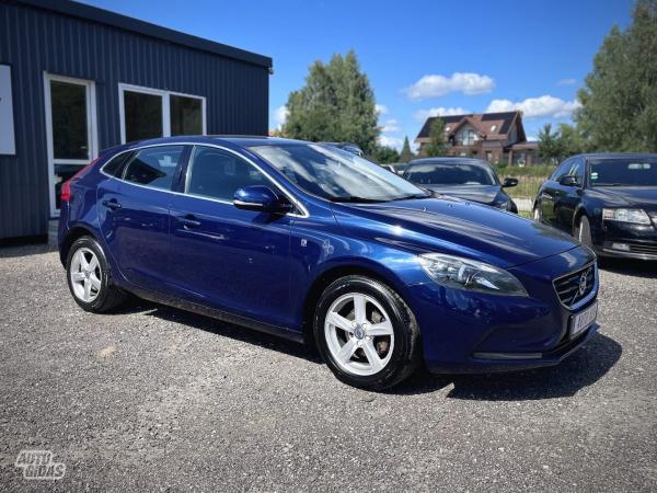 Volvo V40 2015 Viļņa, ar dzinēja tilpumu 2.00 L un nobraukumu 252 tūkst. km par 10499 €, foto 7 vietnē AUTOMOTO.COM.LV