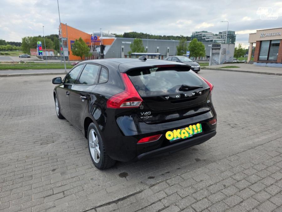 Volvo V40 2015 in Vilnius, with an engine capacity of 2.00 L and mileage of 257 thousand km for 7000 €, photo 6 on AUTOMOTO.COM.LV