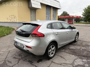 Вольво В40 2015 в Рига, объемом двигателя 2.00 л и пробегом 234 тыс. км за 9400 €, фото 4 на AUTOMOTO.COM.LV