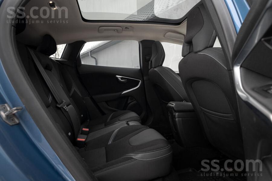 Volvo V40 2015 Jelgava, ar dzinēja tilpumu 1.60 L un nobraukumu 279 tūkst. km par 6000 €, foto 11 vietnē AUTOMOTO.COM.LV
