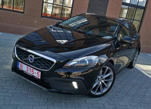 Volvo V40 2015 in Riga, with an engine capacity of 2.00 L and mileage of 248 thousand km for 9900 €, photo 12 on AUTOMOTO.COM.LV