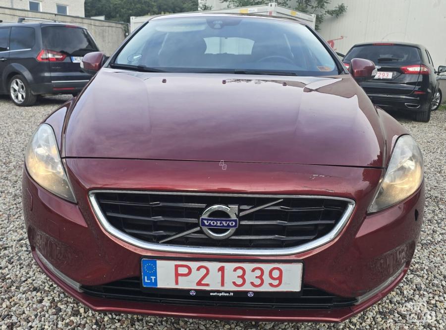 Volvo V40 2015 Kauņa, ar dzinēja tilpumu 1.60 L un nobraukumu 263 tūkst. km par 4399 €, foto 3 vietnē AUTOMOTO.COM.LV