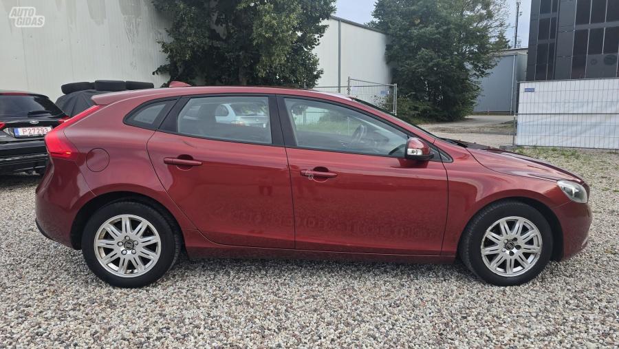 Volvo V40 2015 Kauņa, ar dzinēja tilpumu 1.60 L un nobraukumu 263 tūkst. km par 4399 €, foto 10 vietnē AUTOMOTO.COM.LV