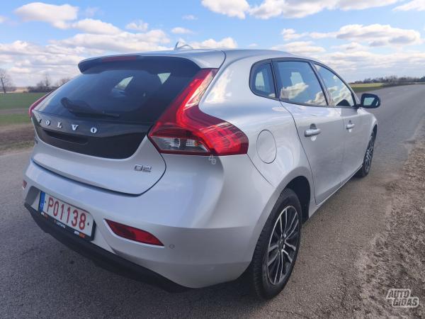Volvo V40 2016 Viļņa, ar dzinēja tilpumu 2.00 L un nobraukumu 214 tūkst. km par 7500 €, foto 5 vietnē AUTOMOTO.COM.LV