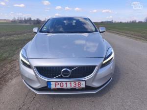 Volvo V40 2016 in Vilnius, with an engine capacity of 2.00 L and mileage of 214 thousand km for 7500 €, photo 8 on AUTOMOTO.COM.LV
