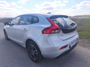 Volvo V40 2016 in Vilnius, with an engine capacity of 2.00 L and mileage of 214 thousand km for 7500 €, photo 11 on AUTOMOTO.COM.LV