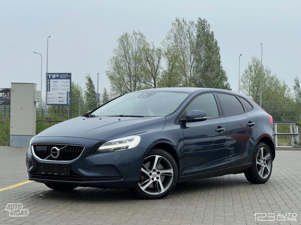 Volvo V40 2016 in Taurage, with an engine capacity of 2.00 L and mileage of 273 thousand km for 8500 €, photo 1 on AUTOMOTO.COM.LV