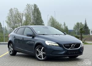 Volvo V40 2016 in Taurage, with an engine capacity of 2.00 L and mileage of 273 thousand km for 8500 €, photo 7 on AUTOMOTO.COM.LV