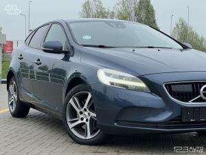 Volvo V40 2016 in Taurage, with an engine capacity of 2.00 L and mileage of 273 thousand km for 8500 €, photo 8 on AUTOMOTO.COM.LV